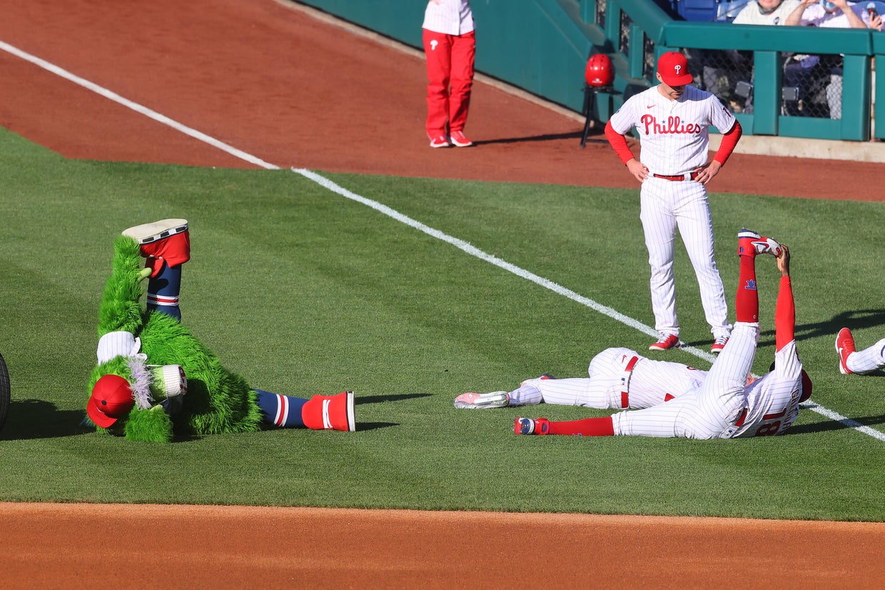 Celebrating the Phanatic's birthday and looking back at some of the ...