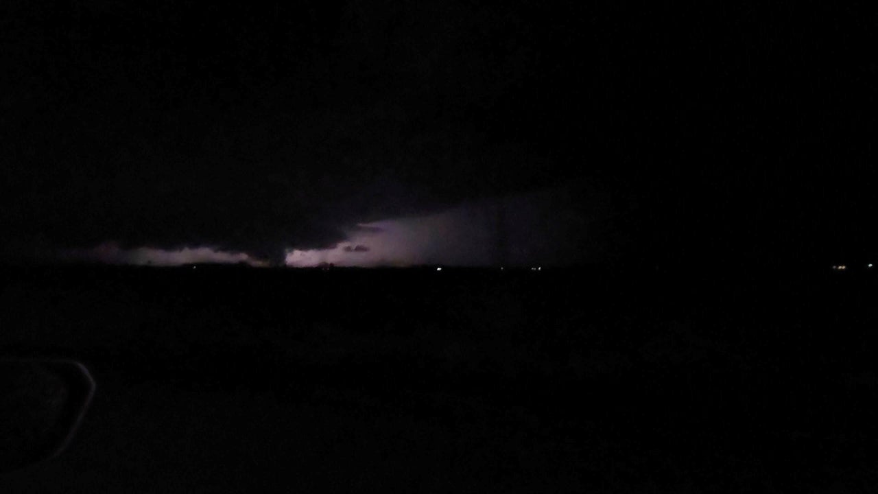 The science of tornadoes in our region | Hey Ray!