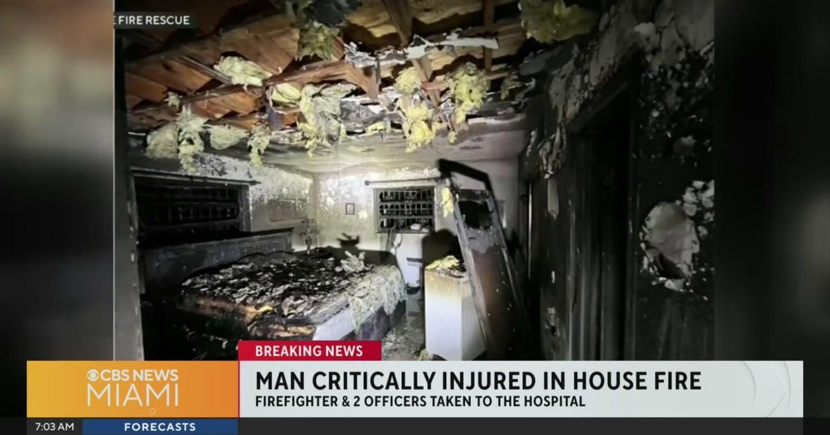 Man severely burned in Miami house fire - CBS Miami