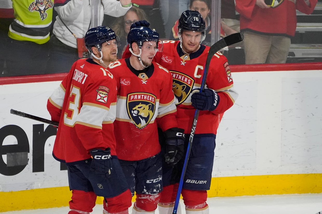 With 60 goals, Sam Reinhart has made Florida Panthers history. He wants ...