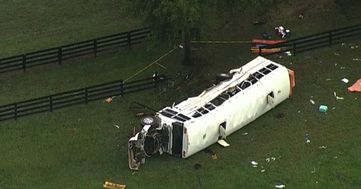 Arrest made in Florida bus crash that killed 8 people, injured dozens - CBS News