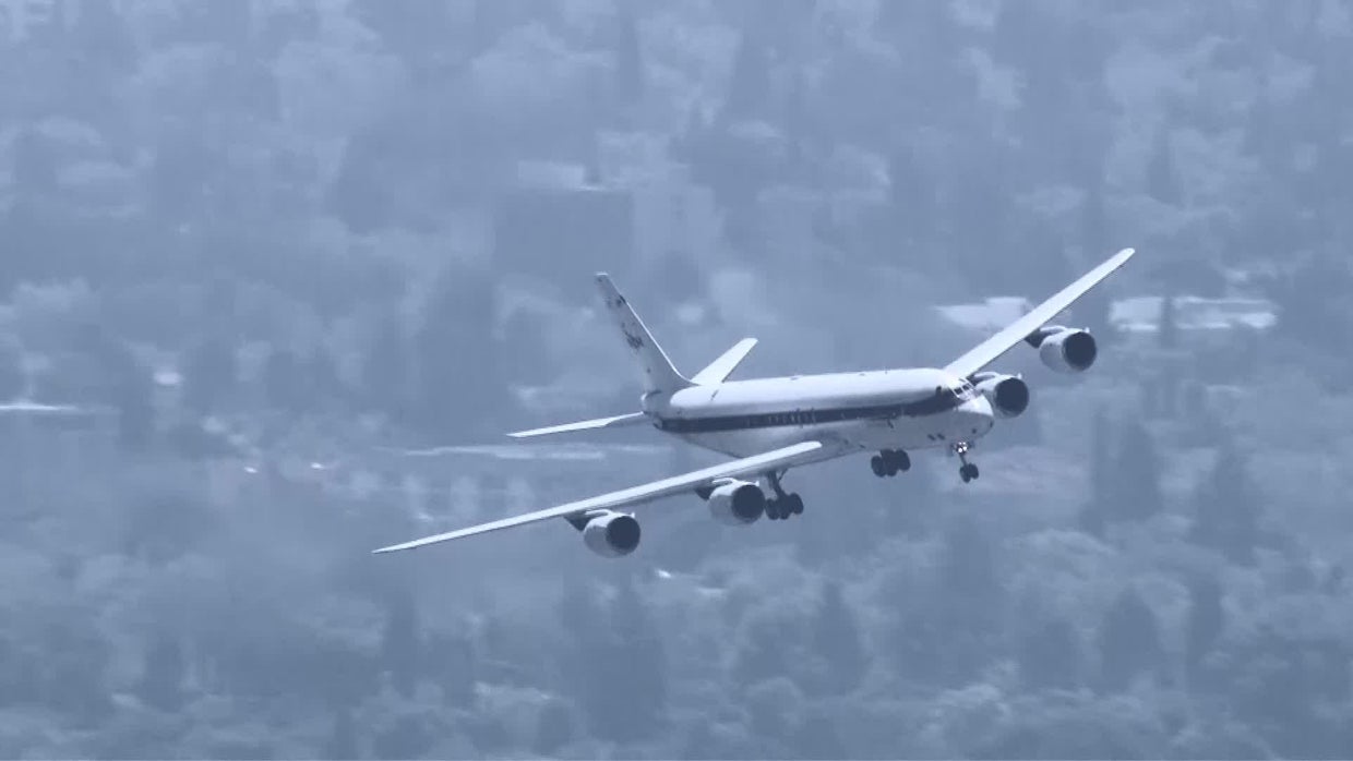 NASA retires last U.S. DC-8 aircraft with final flyover in South Bay ...