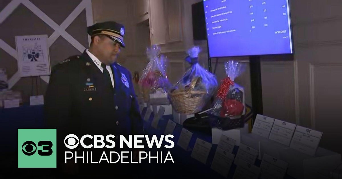 Philadelphia Police Athletic League hosts annual awards gala - CBS ...