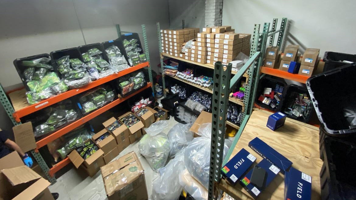 Marijuana Bust news - Today’s latest updates - CBS New York