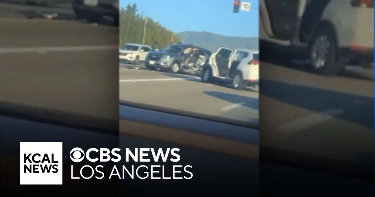 Violent four-car crash leaves seven injured in Temecula - CBS Los Angeles