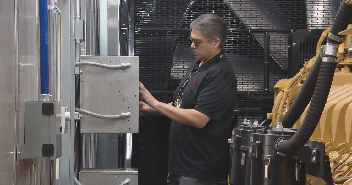 Inside Verizon's secret command center: working to keep Colorado ...