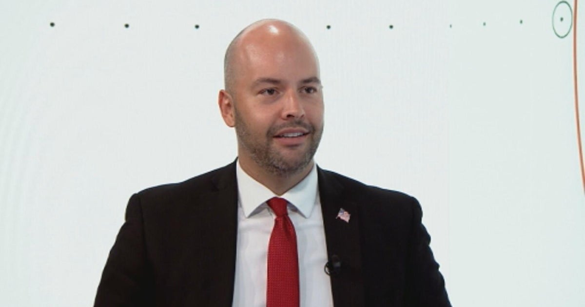 Miami Lakes Mayor Cid hopes to unseat Miami-Dade County Mayor Levine ...