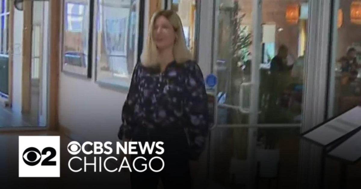 CBS 2's Jackie Kostek runs into problem walking backward on camera ...