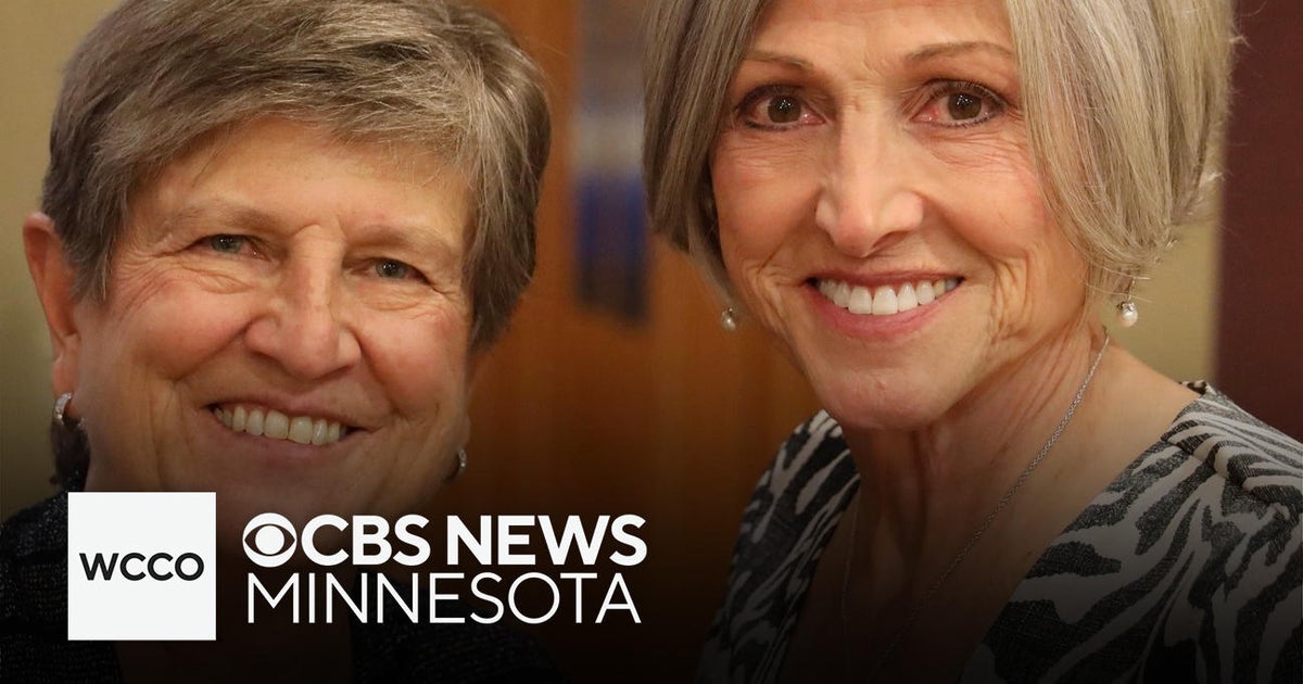 2 sisters want to turn your life story into a book - CBS Minnesota