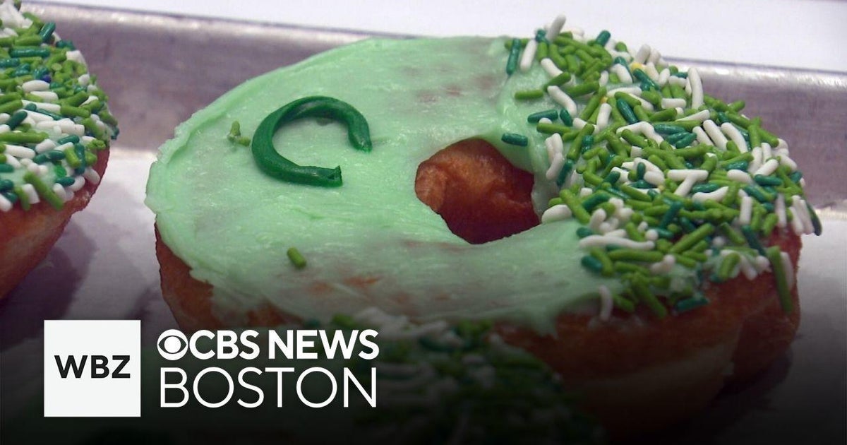 Kane's Donuts makes Celtics-inspired treats ahead of NBA Finals - CBS ...