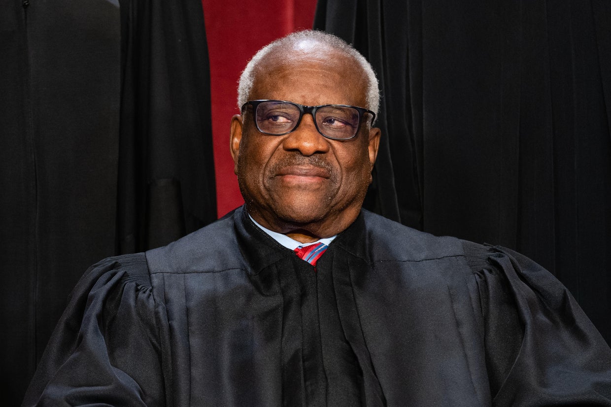 Clarence Thomas took 3 undisclosed trips on private jet provided by GOP ...