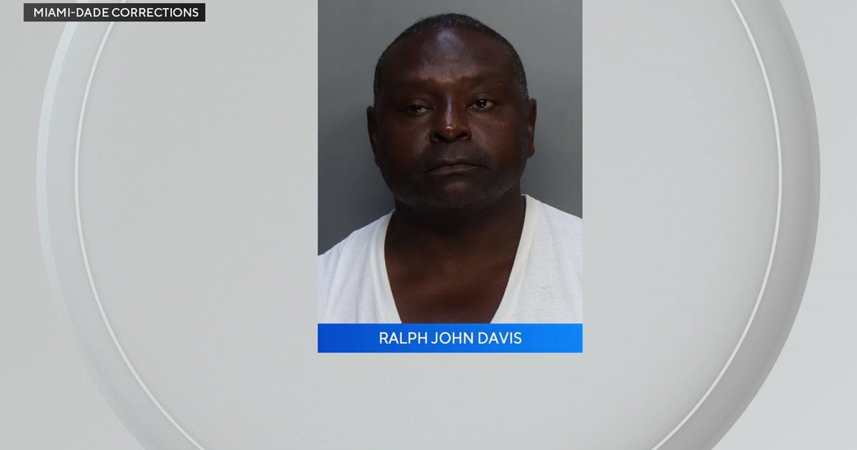 Woman calls police after recognizing man she says sexually attacked her ...
