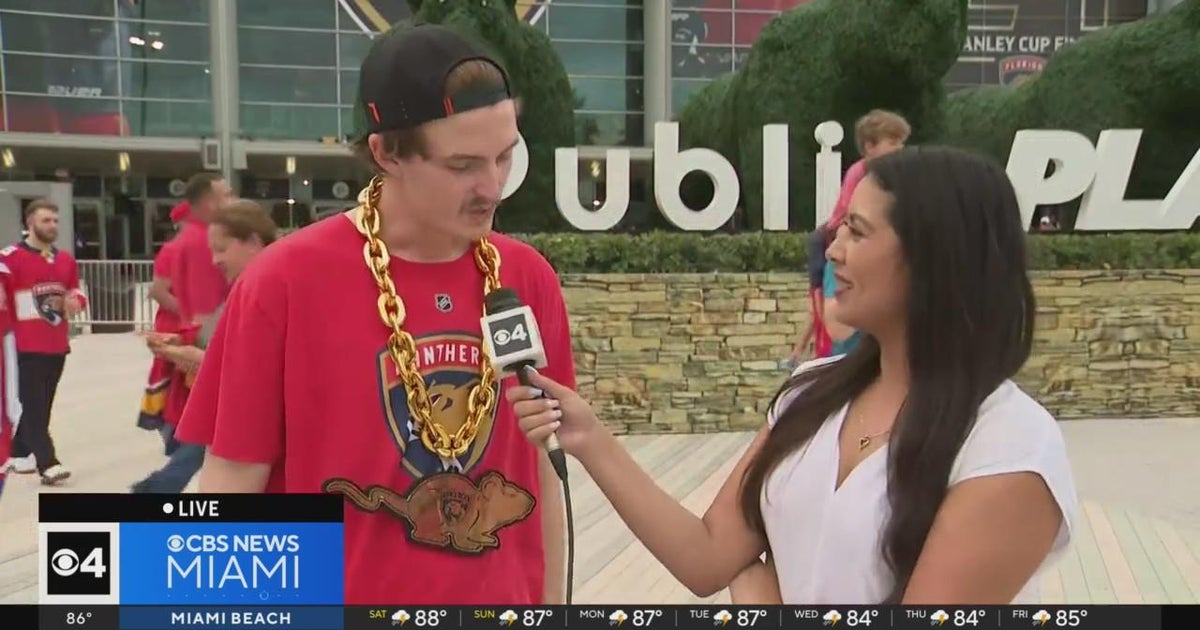 Florida Panthers fan shares his "rat chain" good luck charm ahead of ...