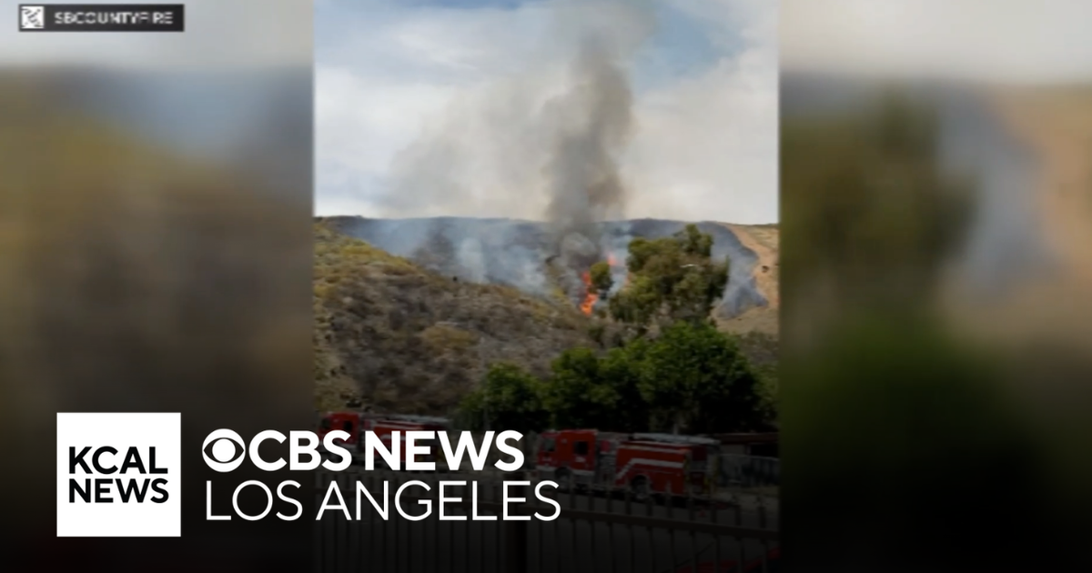 Multiple fires burn in Inland Empire, leaving one family displaced - CBS Los Angeles