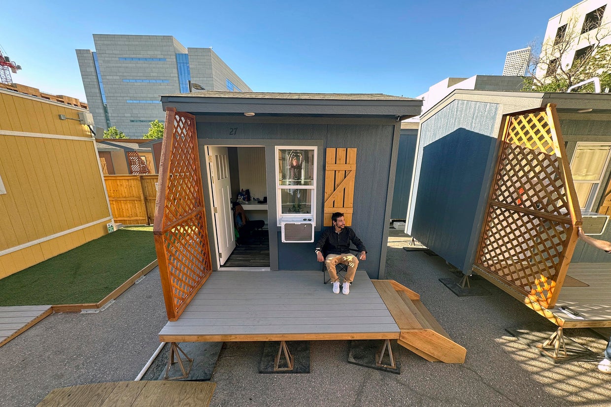 Micro communities offer homeless Americans safe shelter in growing ...