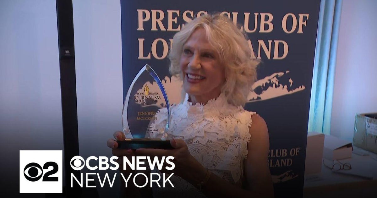 CBS New York's Jennifer McLogan inducted into Long Island Journalism ...