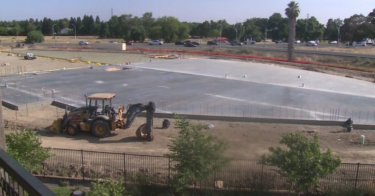 South Natomas residents affected by storage facility construction with ...