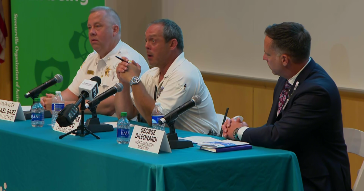 Rowdy teen gatherings are focus of public safety meeting in Chicago's ...