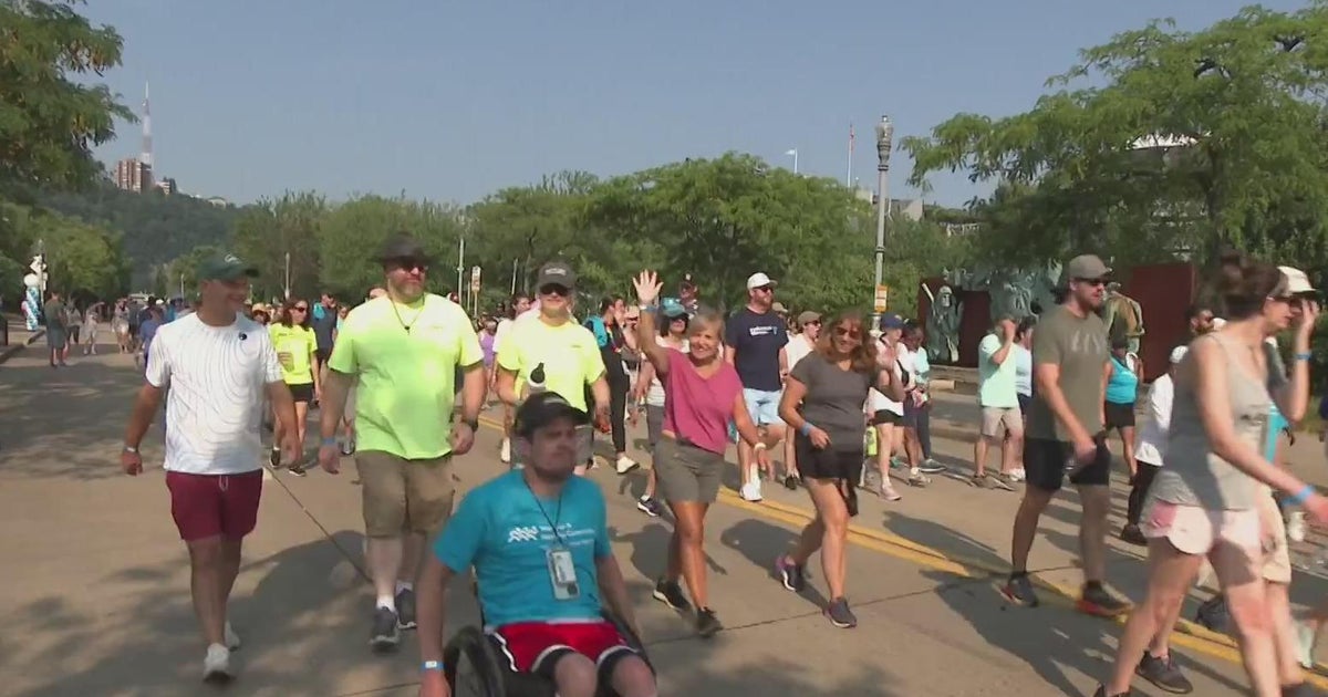 Hundreds turn out for annual Highmark Walk for a Healthy Community ...