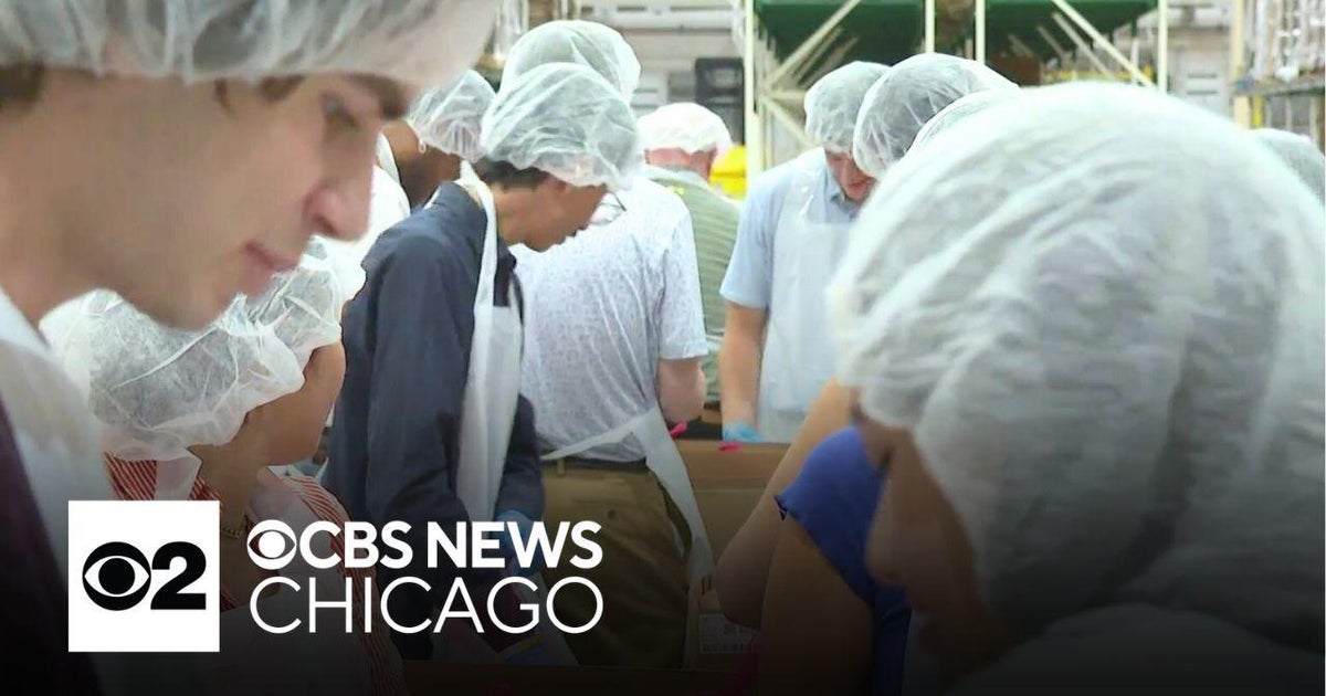 Greater Chicago Food Depository welcomes DNC Host Committee volunteers ...