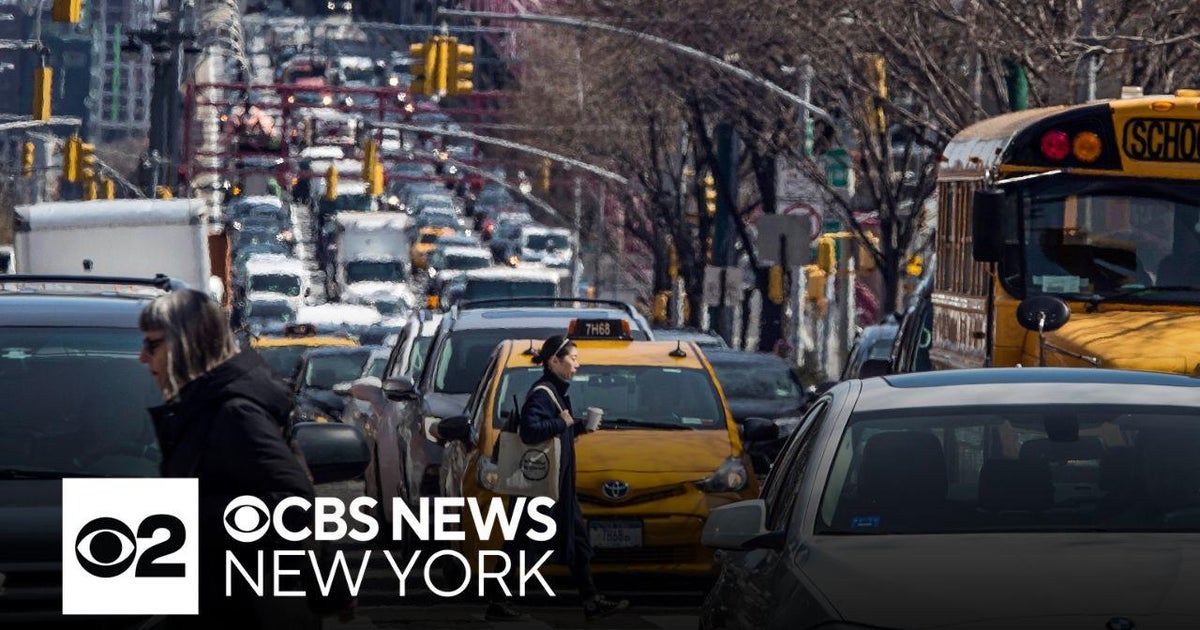NYC ranked world's most congested city - CBS New York