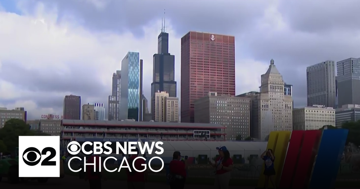 Second NASCAR Chicago Street Race kicks off in Grant Park - CBS Chicago