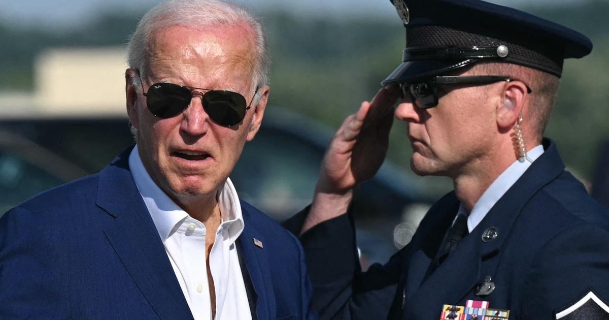 Mixed sentiments among House Democrats on Biden's future - CBS News