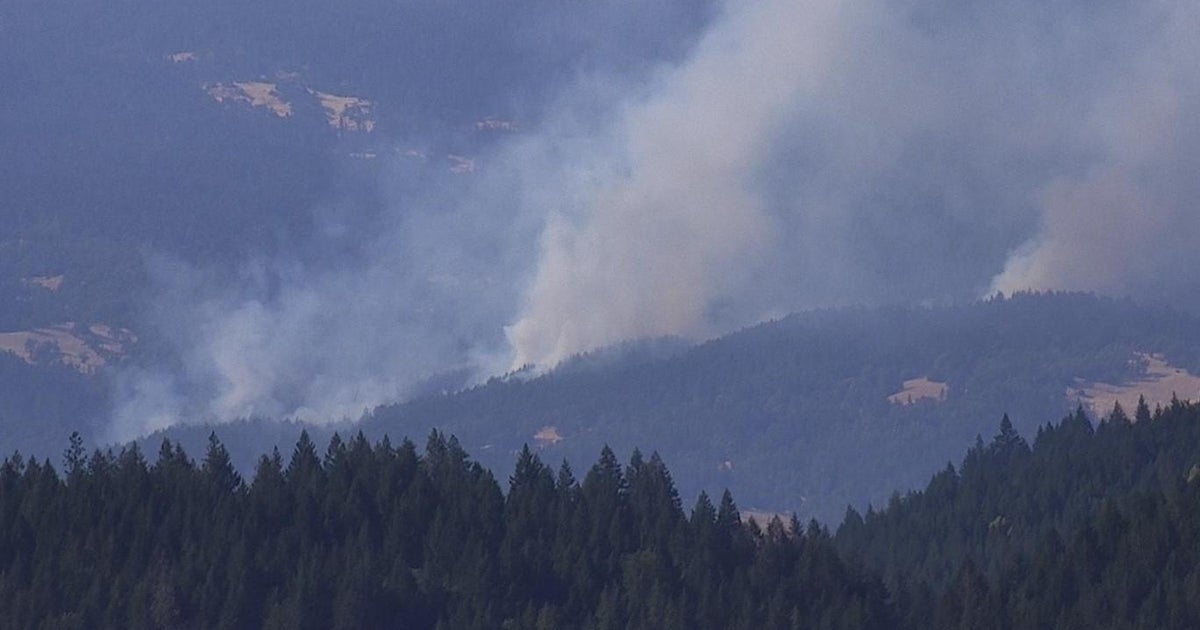 Mina Fire burning in Mendocino County prompts evacuation warnings - CBS ...
