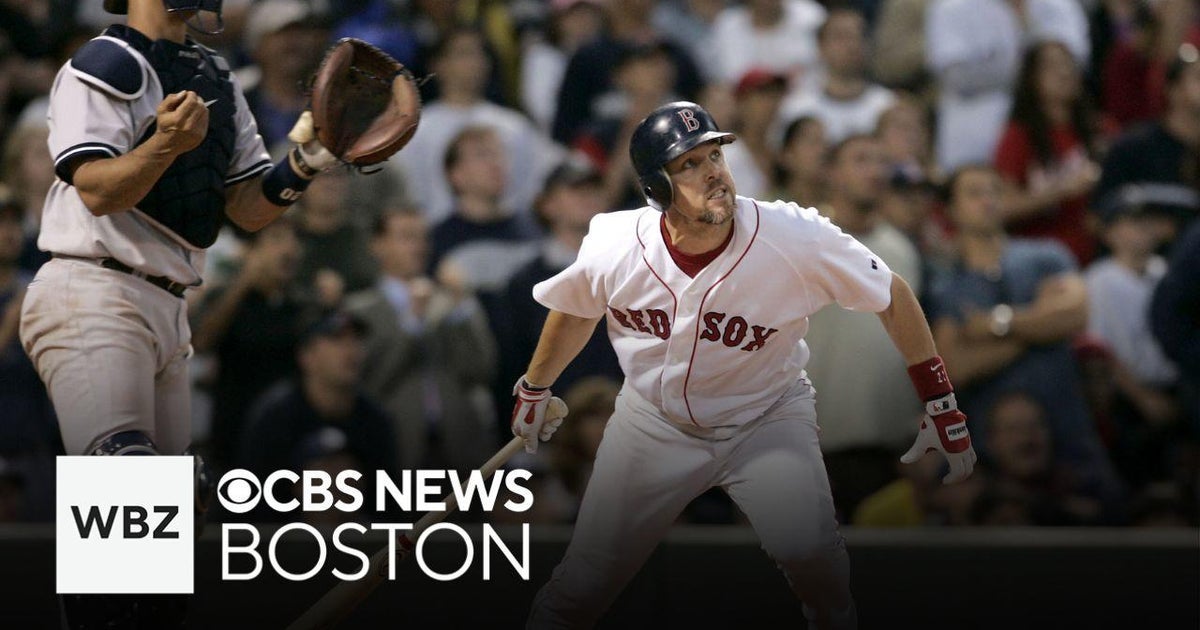 Bill Mueller talks 2004 Red Sox, Varitek/A-Rod brawl game, and success ...
