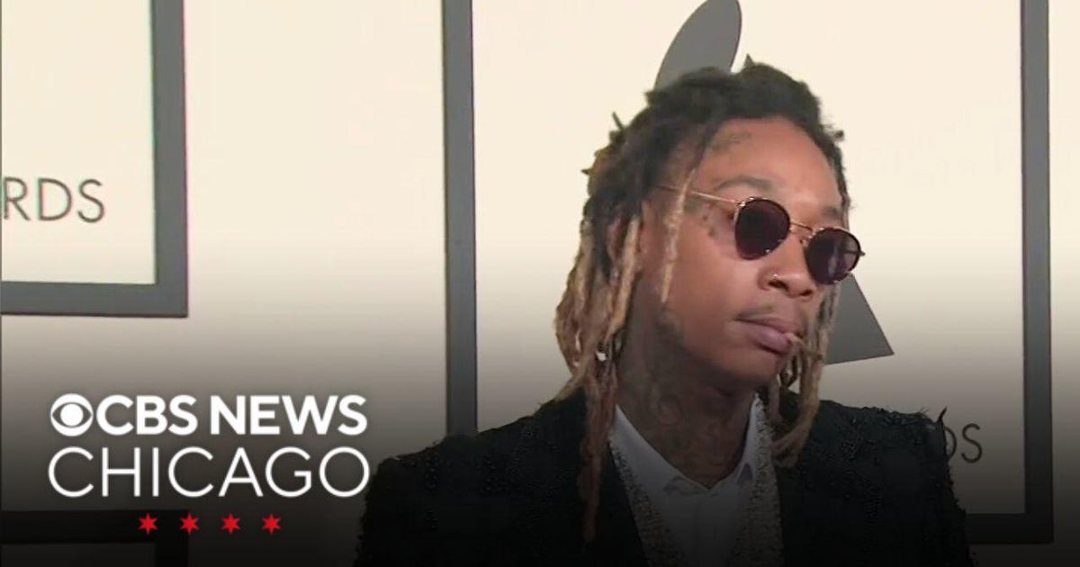 Rapper Wiz Khalifa arrested, charged in Romania for smoking a joint on ...