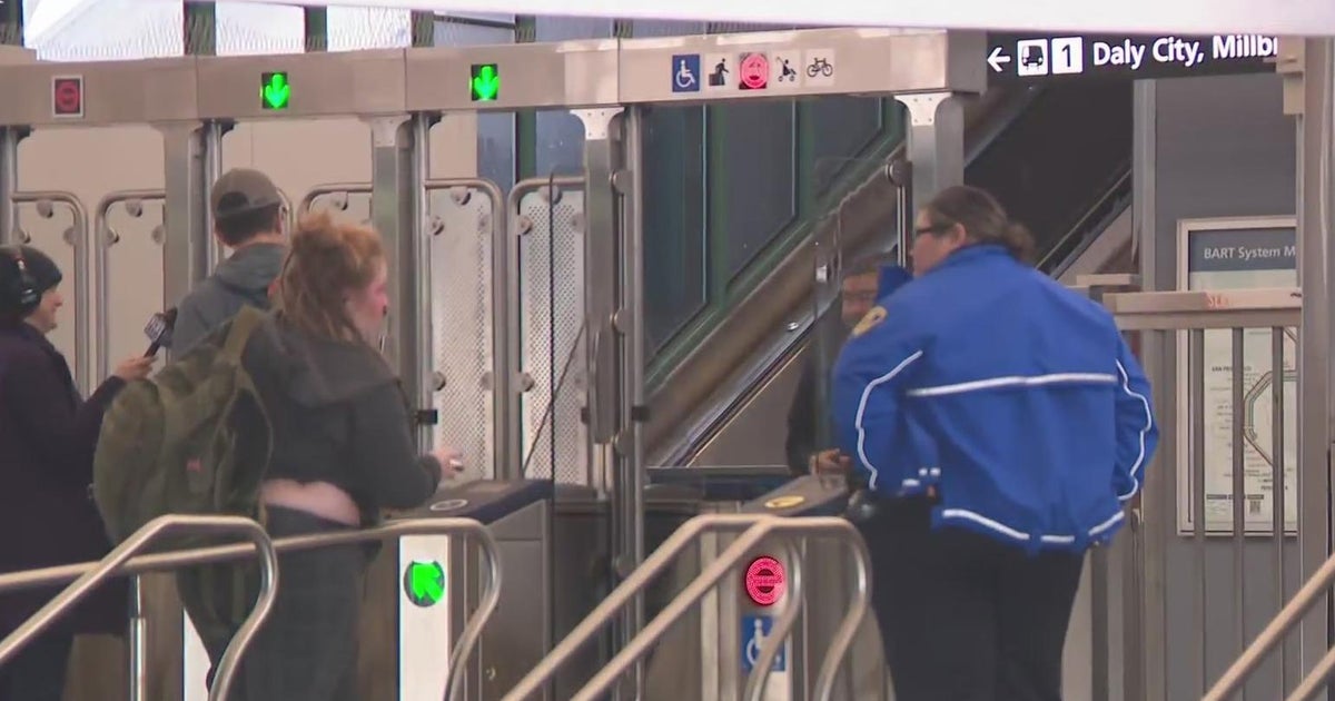 BART fare gate replacement comes to San Francisco Civic Center station ...
