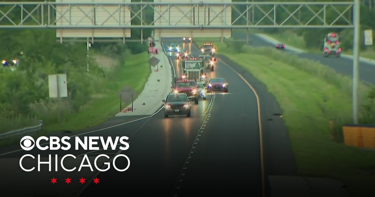 I-55 back open, power lines removed from expressway - CBS Chicago