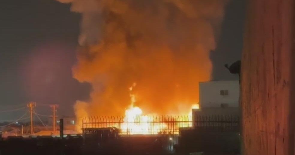 DTLA fire spreads to 5 other buildings - CBS Los Angeles