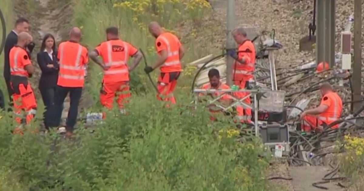 Arson attacks strand Olympics travelers across Europe - CBS News