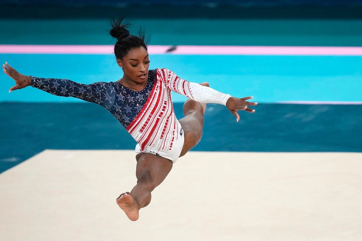 Simone Biles and Team USA win gold in women's gymnastics team final at ...