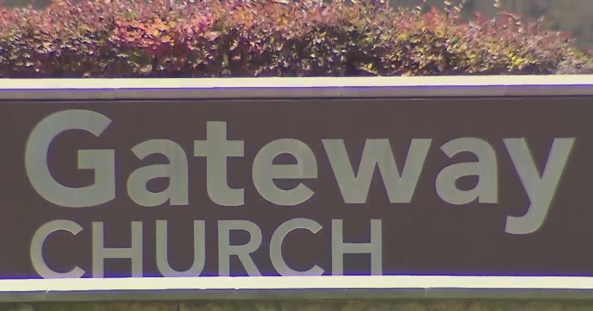 Founding elder parts ways with Gateway Church - CBS Texas