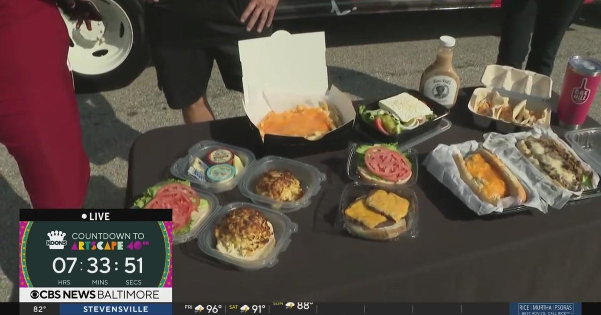 Box Hill Pizzeria & Crab Cakes shows off their award winning crab cakes ...