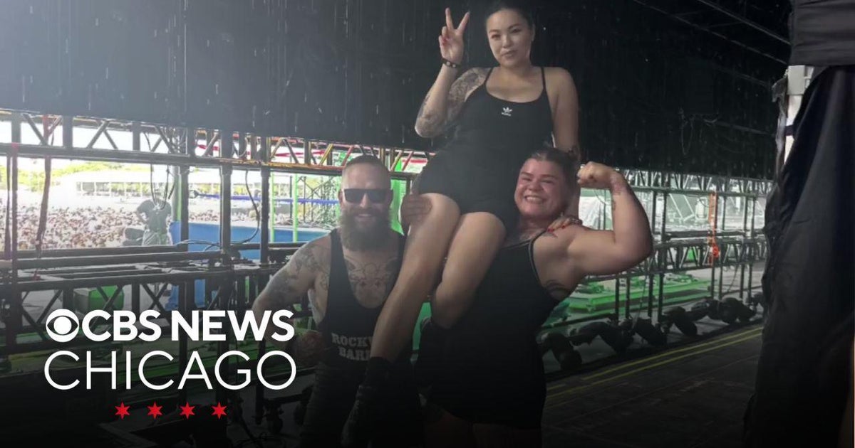 Chicago bodybuilders thrilled to take stage with Chappell Roan at ...