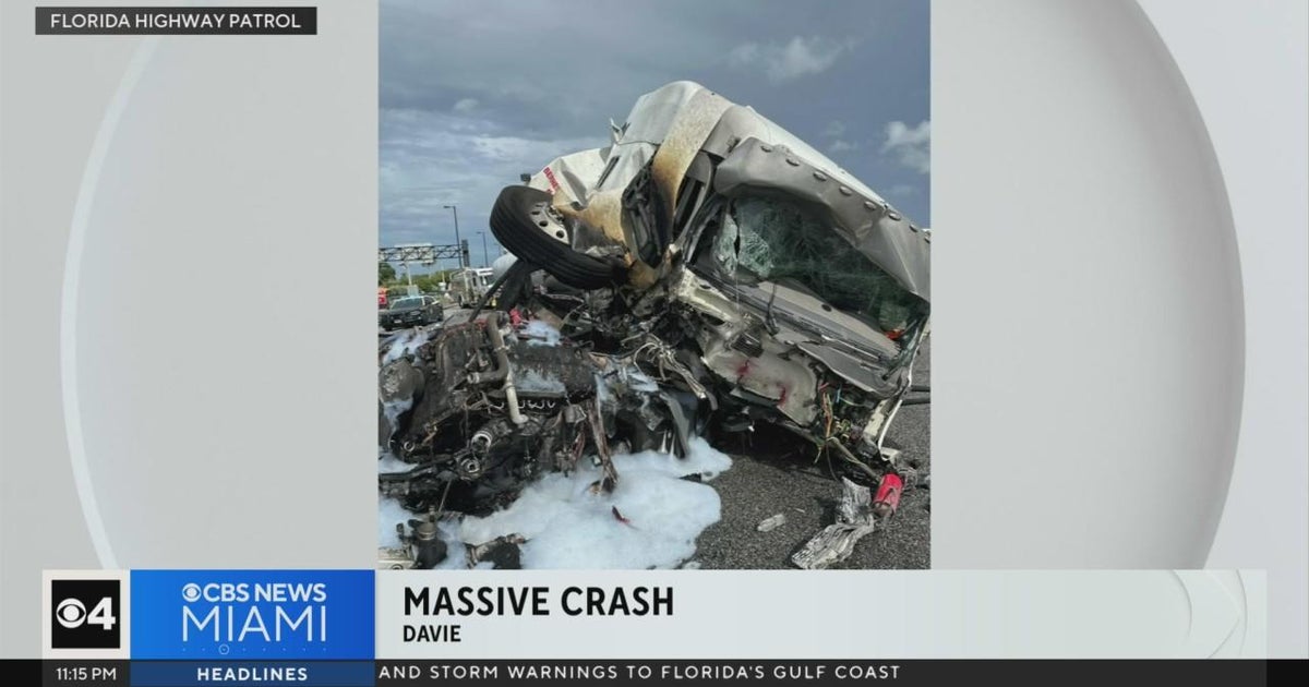Gasoline tanker and semi crash on I-595 in Davie - CBS Miami
