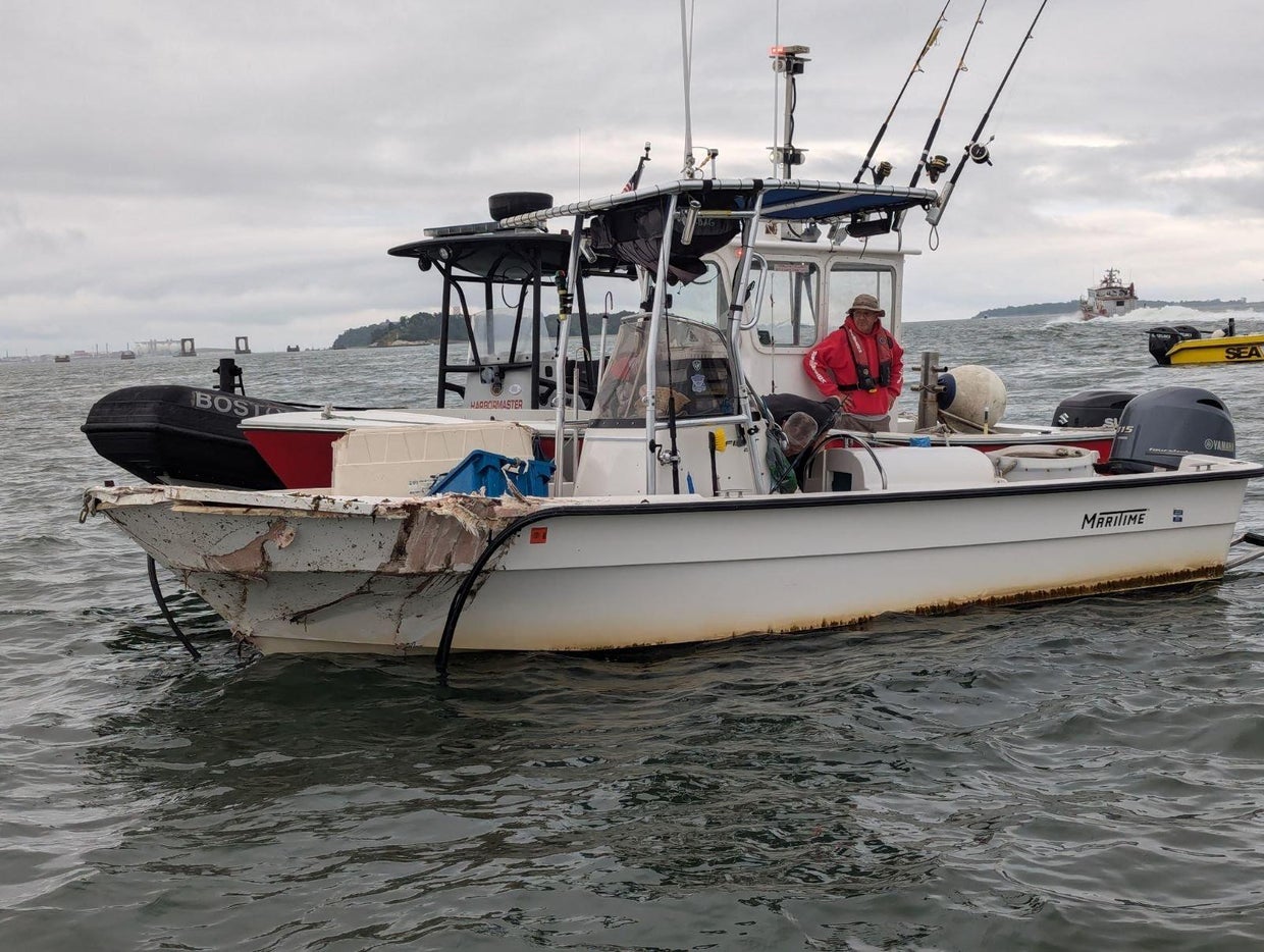 3 hurt after boat crashes into remains of old Long Island Bridge in ...