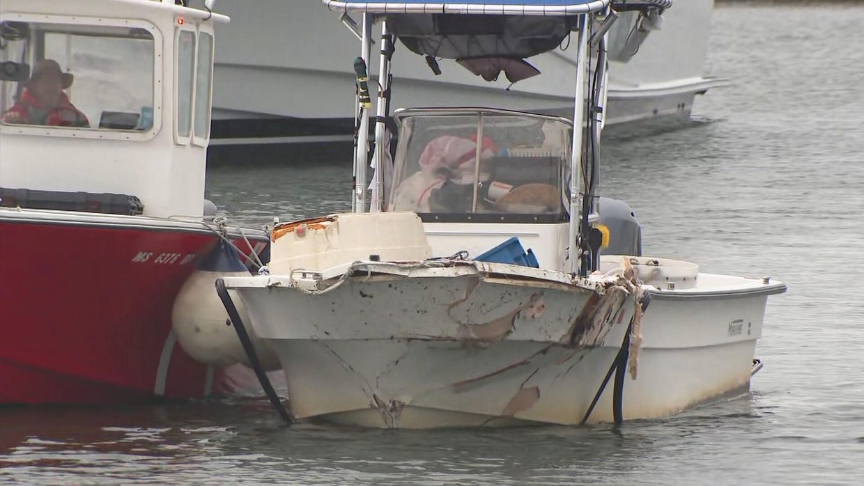 3 hurt after boat crashes into remains of old Long Island Bridge in ...