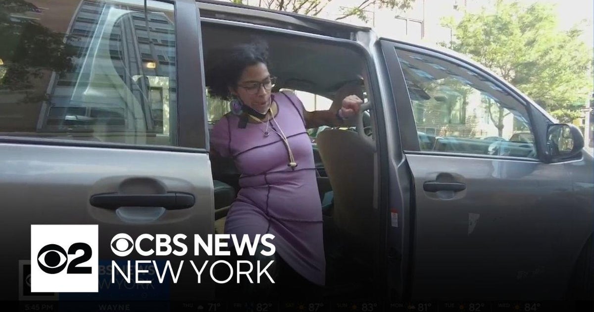 Paratransit rider pushes for Access-A-Ride improvements - CBS New York