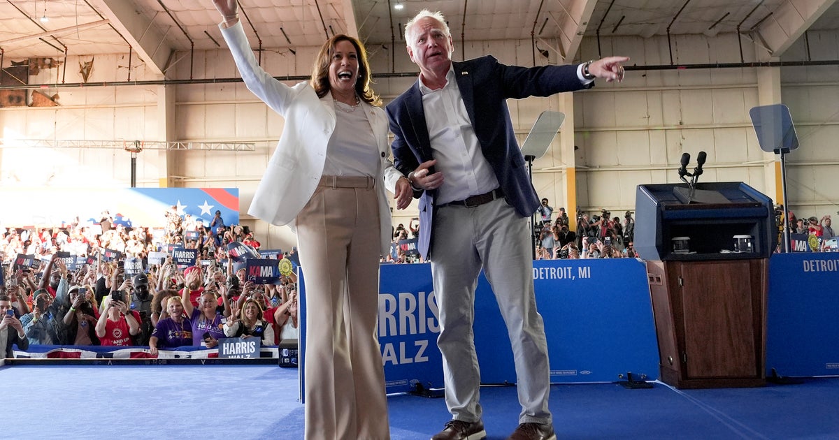 Harris and Walz campaign in Michigan, Vance visits Detroit-area police ...