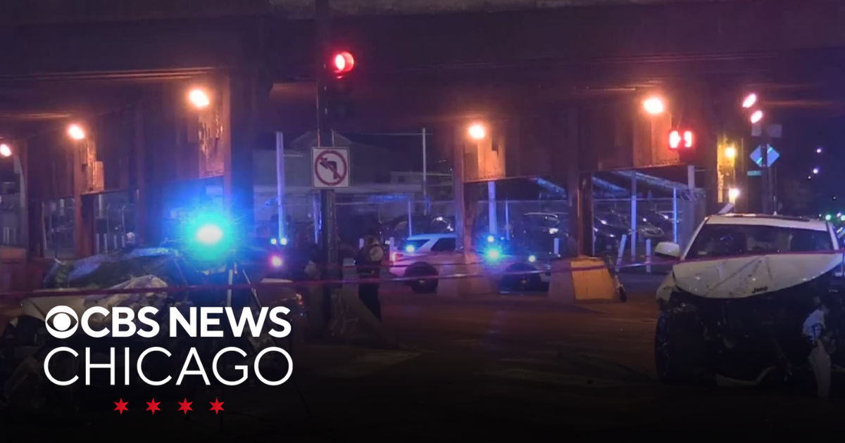Driver Killed After Running Red Light Hit By Suv In Archer Heights