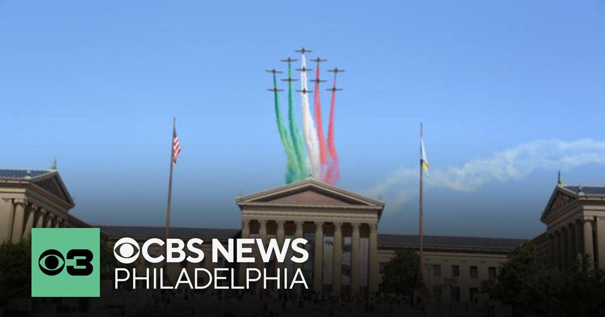 Watch: Italian Air Force fighter jets fly over Philadelphia - CBS ...