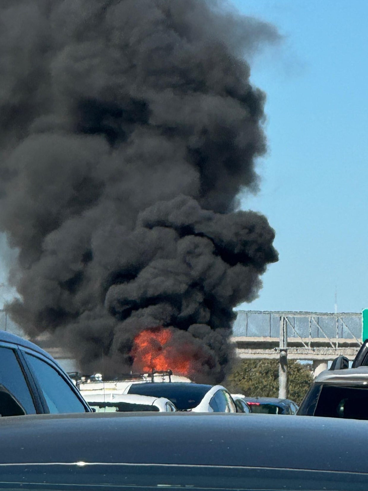 Multiple vehicles catch fire in deadly crash that shut down eastbound I-80 in Sacramento - CBS ...