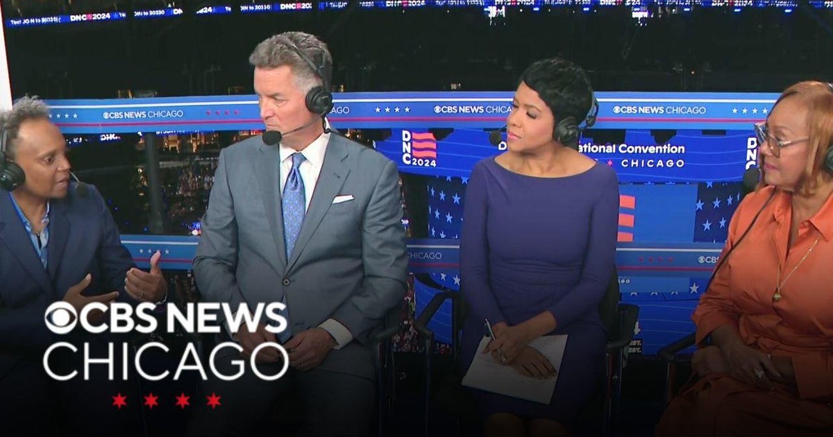 Tim Walz addresses DNC Thursday night - CBS Chicago