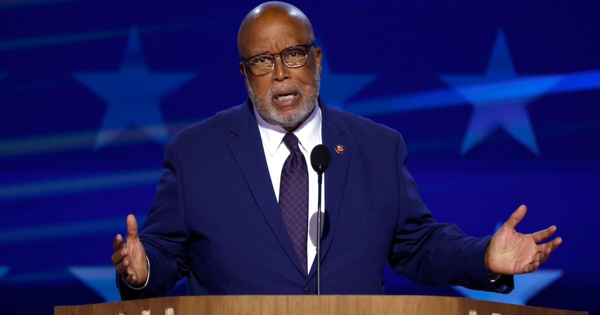 Rep. Bennie Thompson warns about Trump, urges Americans to "choose ...