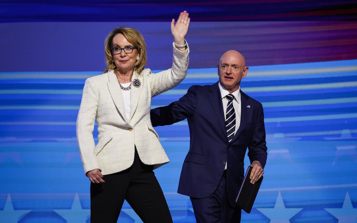 Gabby Giffords and husband Sen. Mark Kelly, in DNC speeches, praise ...