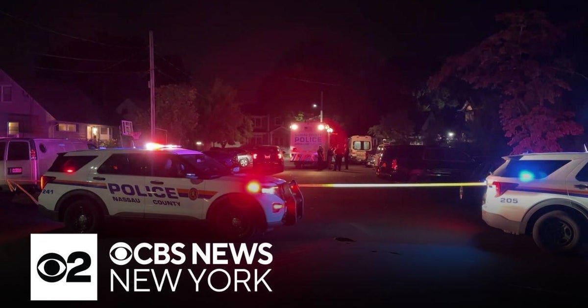5 dead in Long Island murder-suicide, police say - CBS New York